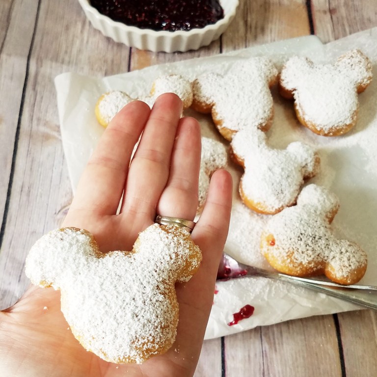 Disneyland’s Mickey Mouse Beignets – Rumbly in my Tumbly